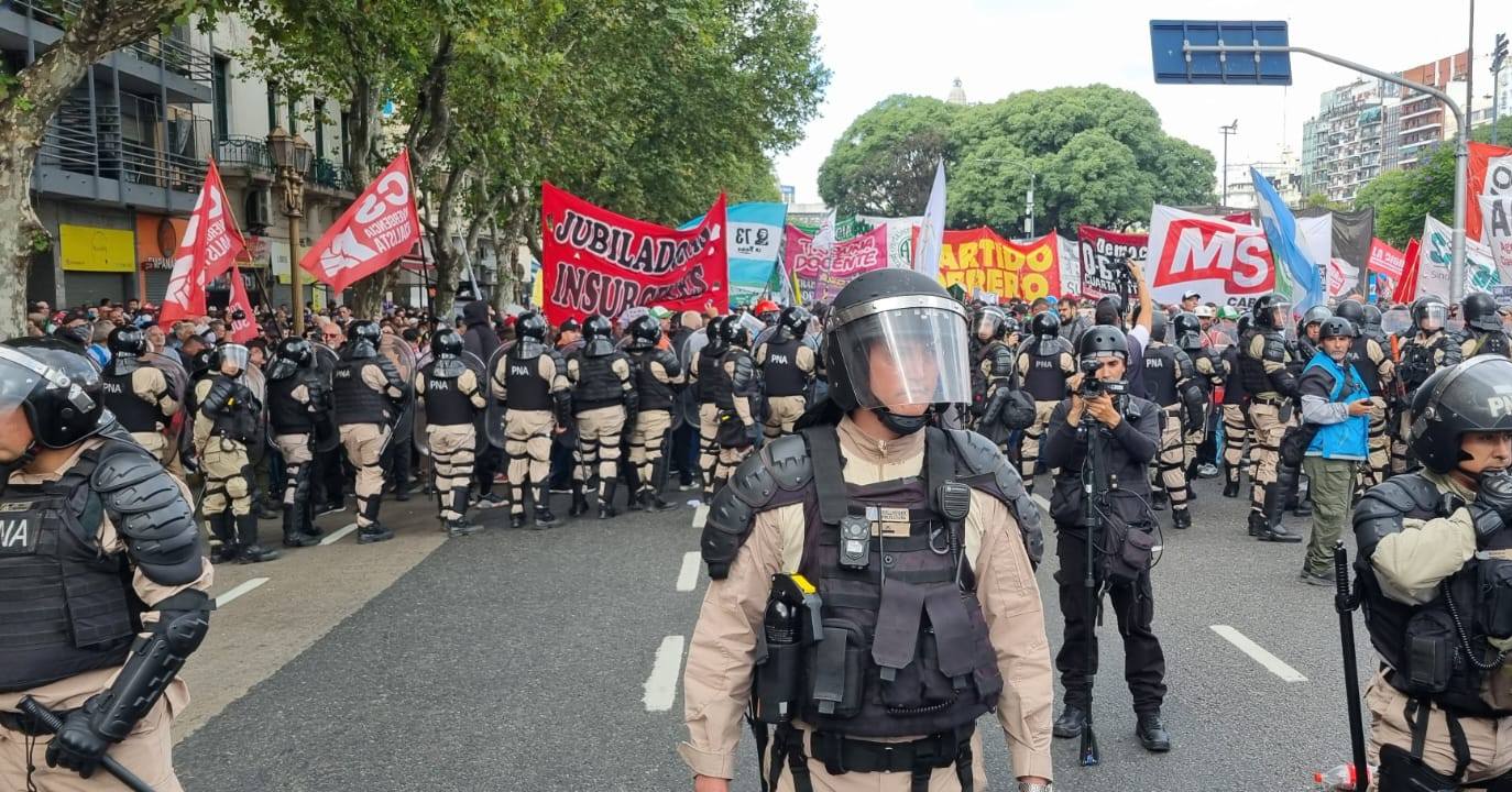 Jornada de protestas: quiénes se manifiestan hoy y cuál es el reclamo ...